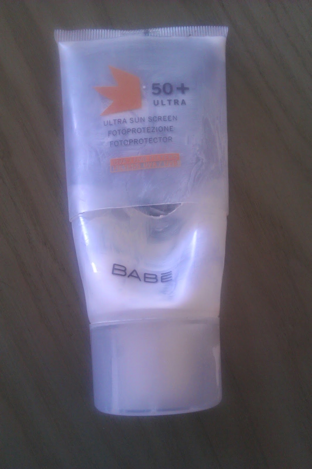 Cosas a tener en cuenta: Protector solar Babe 50+ Ultra