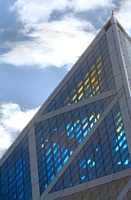 Learning by doing. Arts&English for young students: Polyhedra Buildings ...