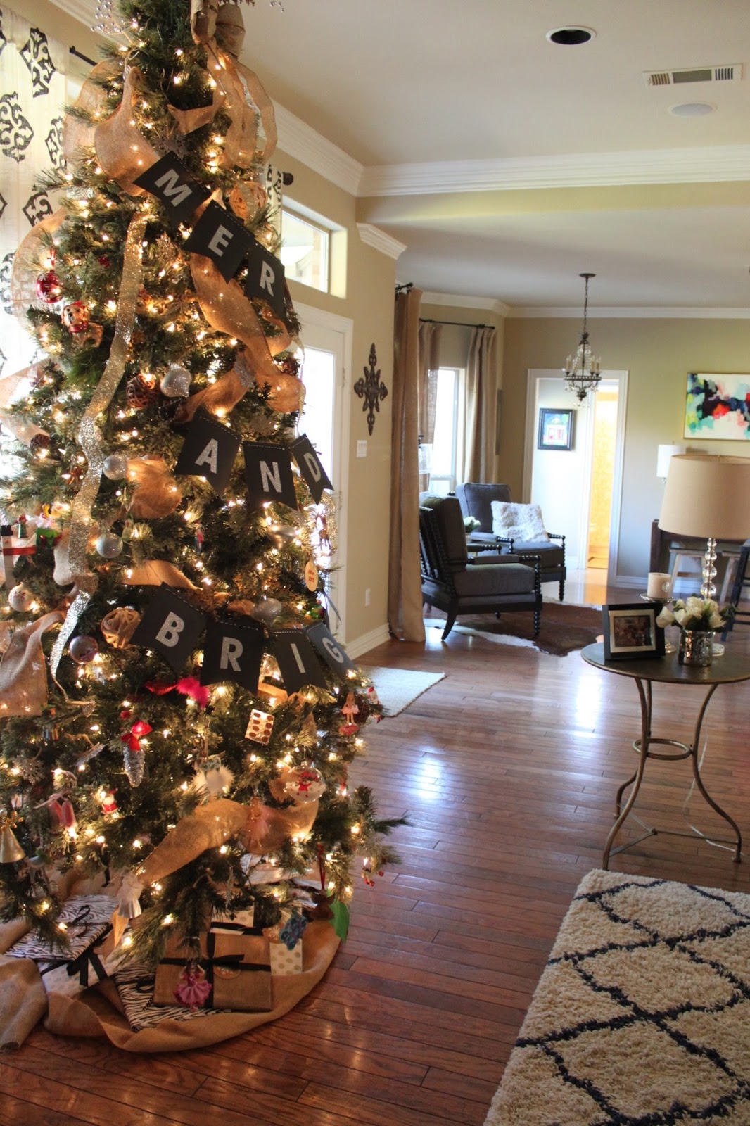 Crafty Texas Girls: Christmas Decorations: Transitional Style