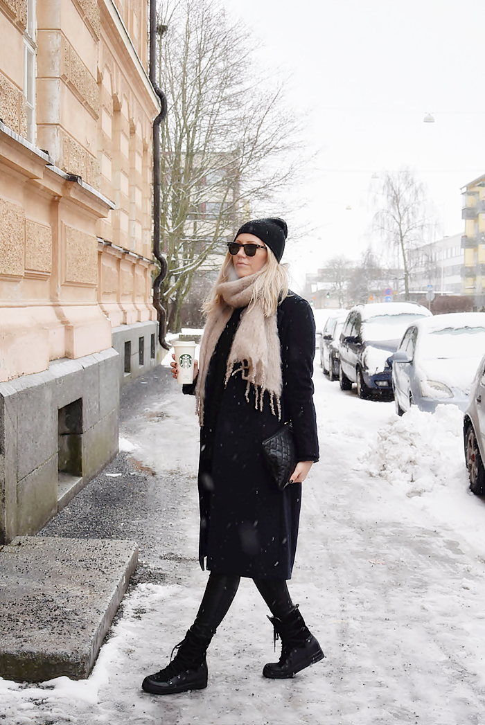 Be Inspired by me(a): Casual friday outfit winter edition - Balmuir ...