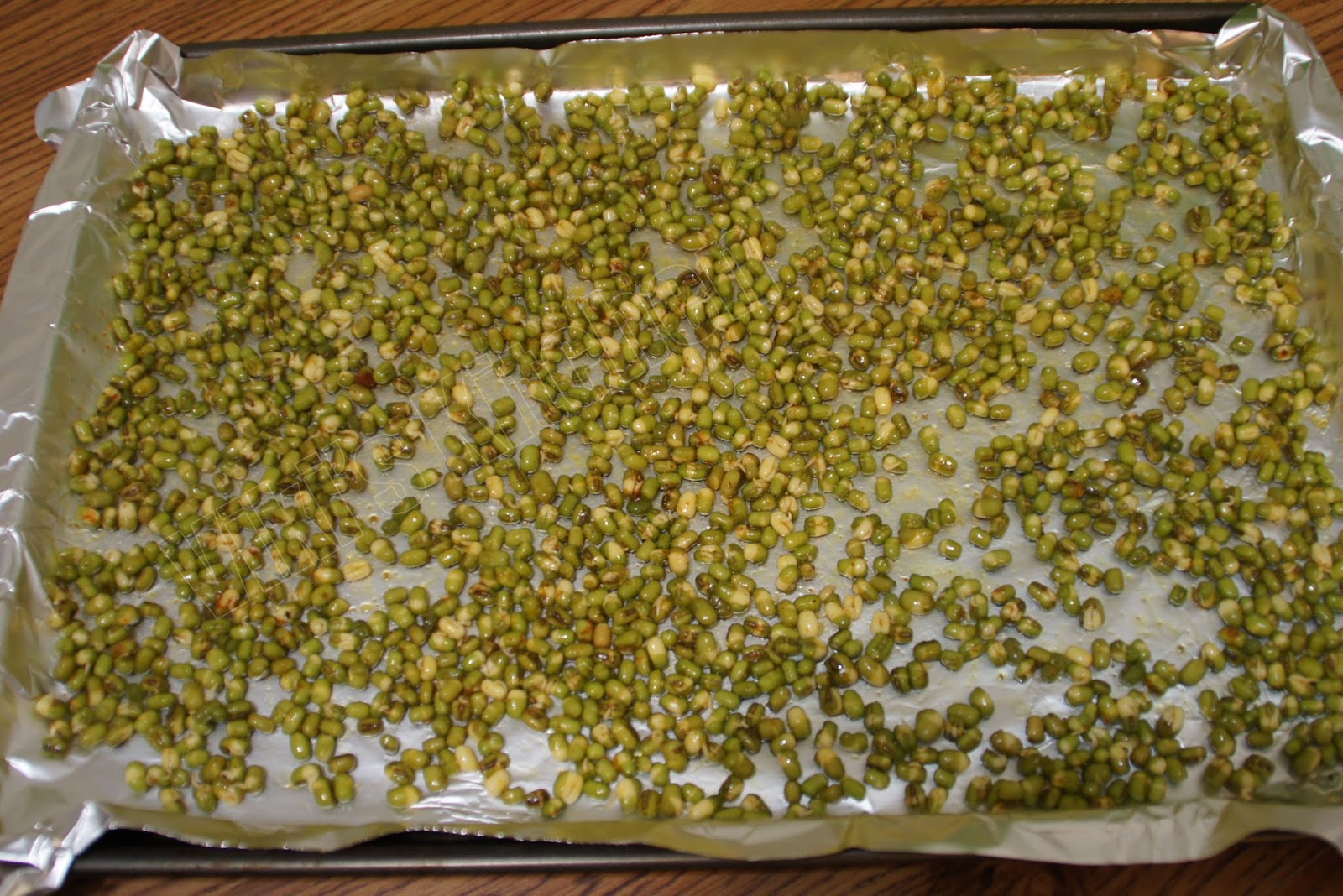 Viki 's Kitchen: Crispy green gram