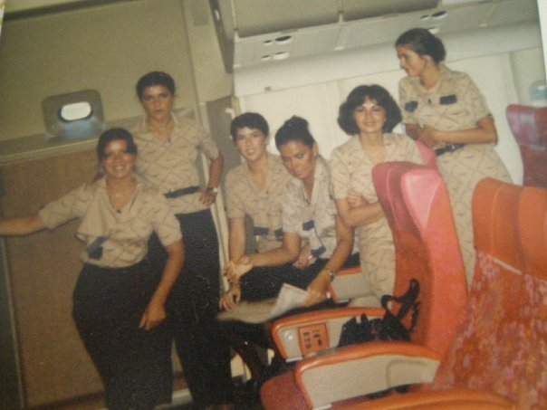 Cabin Crew Photos: AeroPeru Flight Attendant Photos