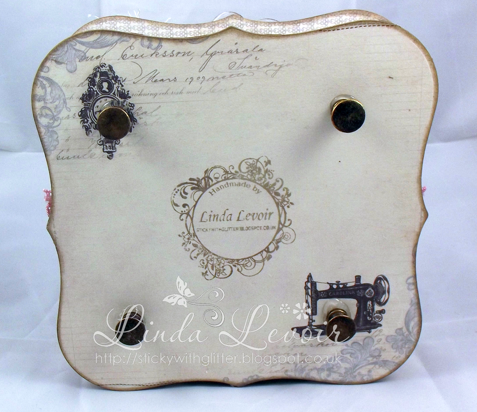 SWG Design by Linda Levoir: Tailor Tilda - Sewing Room at Totally Tilda