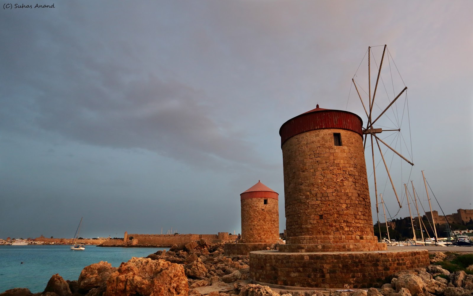 Mumbo Jumbo: Rhodes, Greece : Beaches, ancient ruins, medieval palaces ...