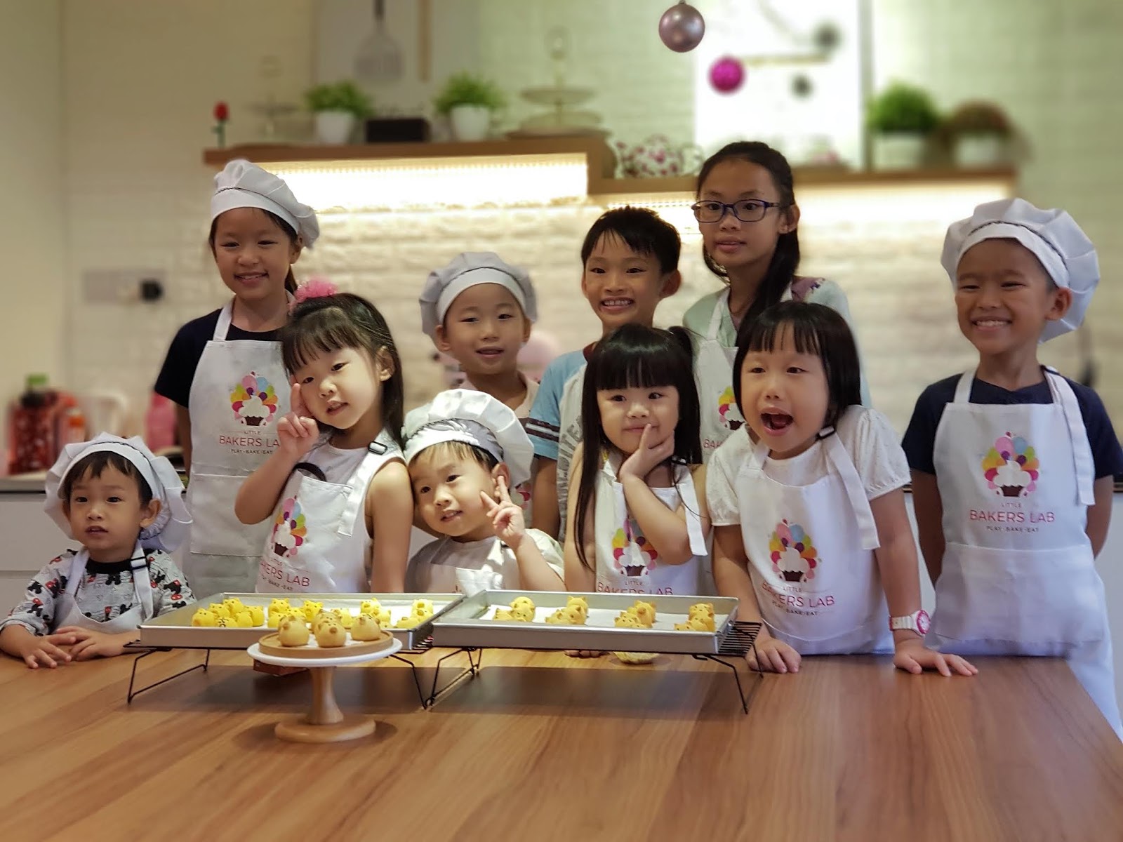 Little Bakers Lab: Piggy Pineapple Tarts