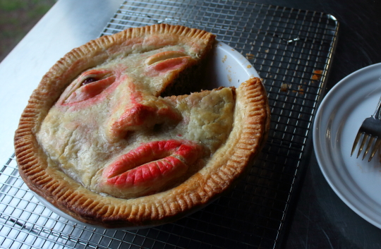 Face Pie The Halloween Pastry You Can t Un-See - World Nation Food Health
