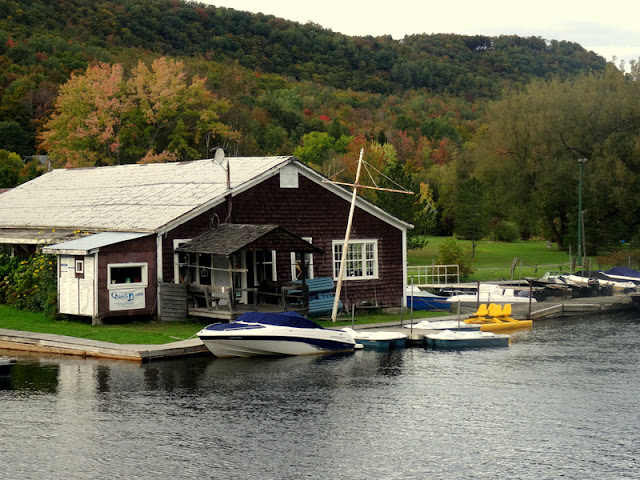 TRAVEL AND LIFESTYLE DIARIES - : The Village of North Hatley in the ...