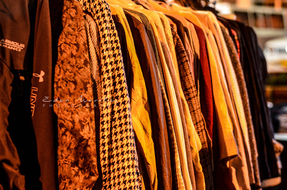 Bargain Shopping at Session Road's Night Market - Uncovering Eden