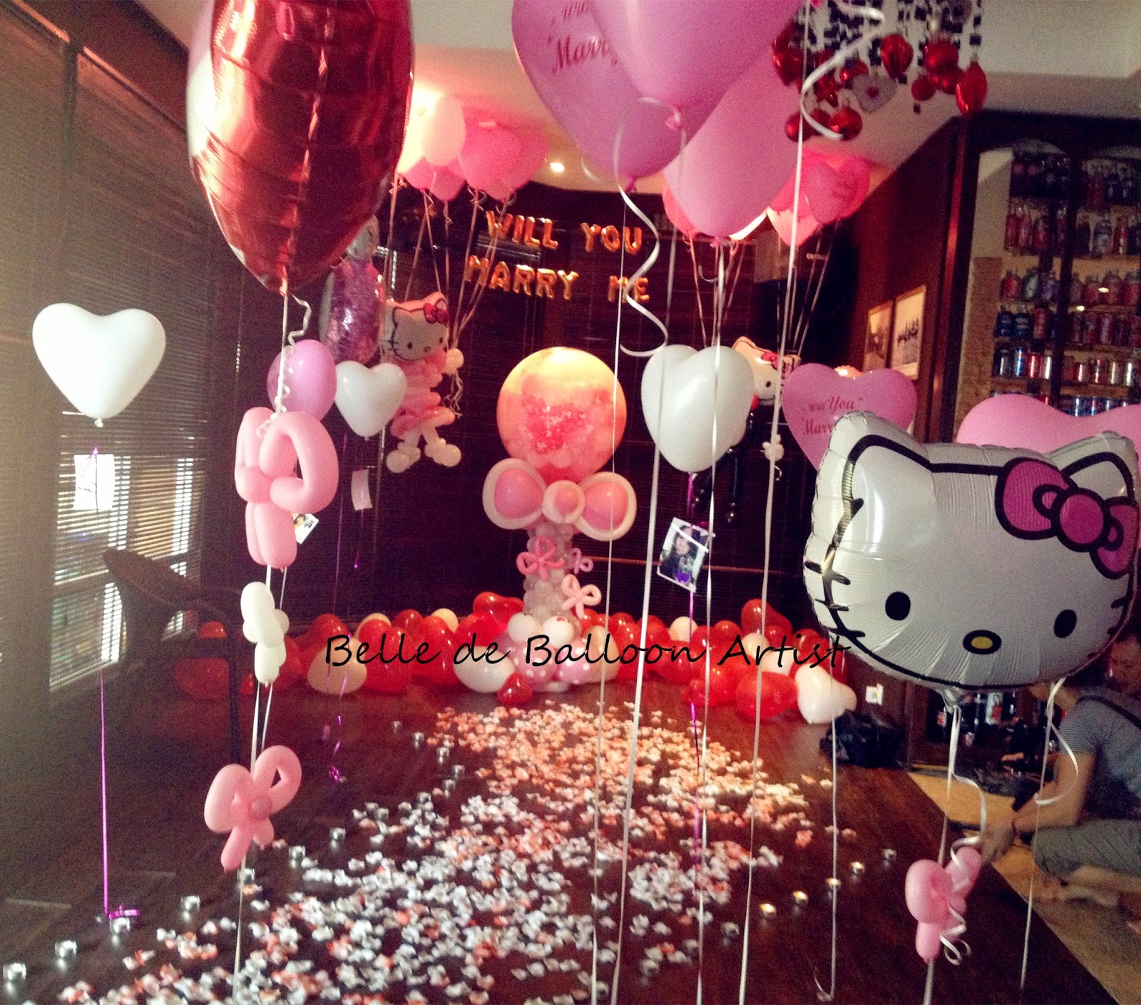 Belle de Balloon Artist: Hello Kitty Fans must VIEW! Hello Kitty ...