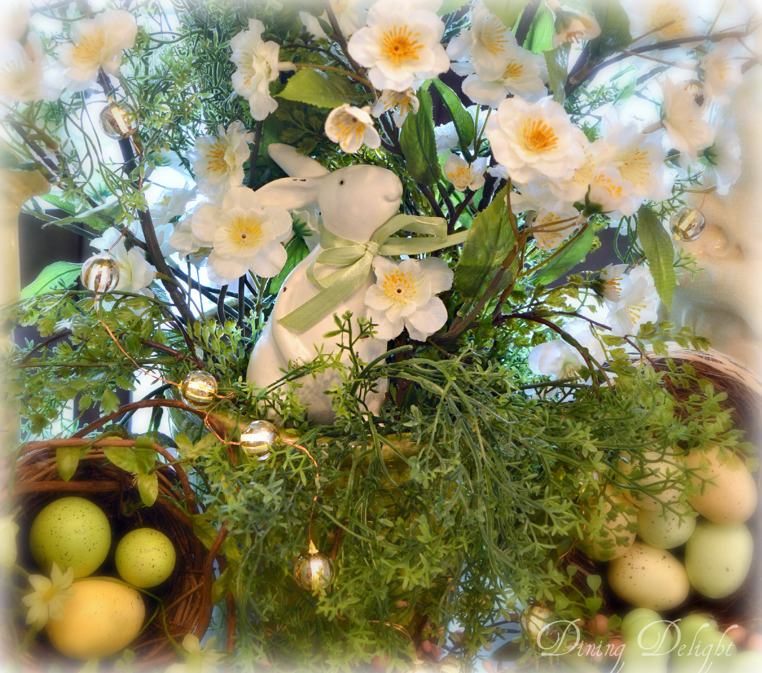 Dining Delight: Easter Buffet Decor