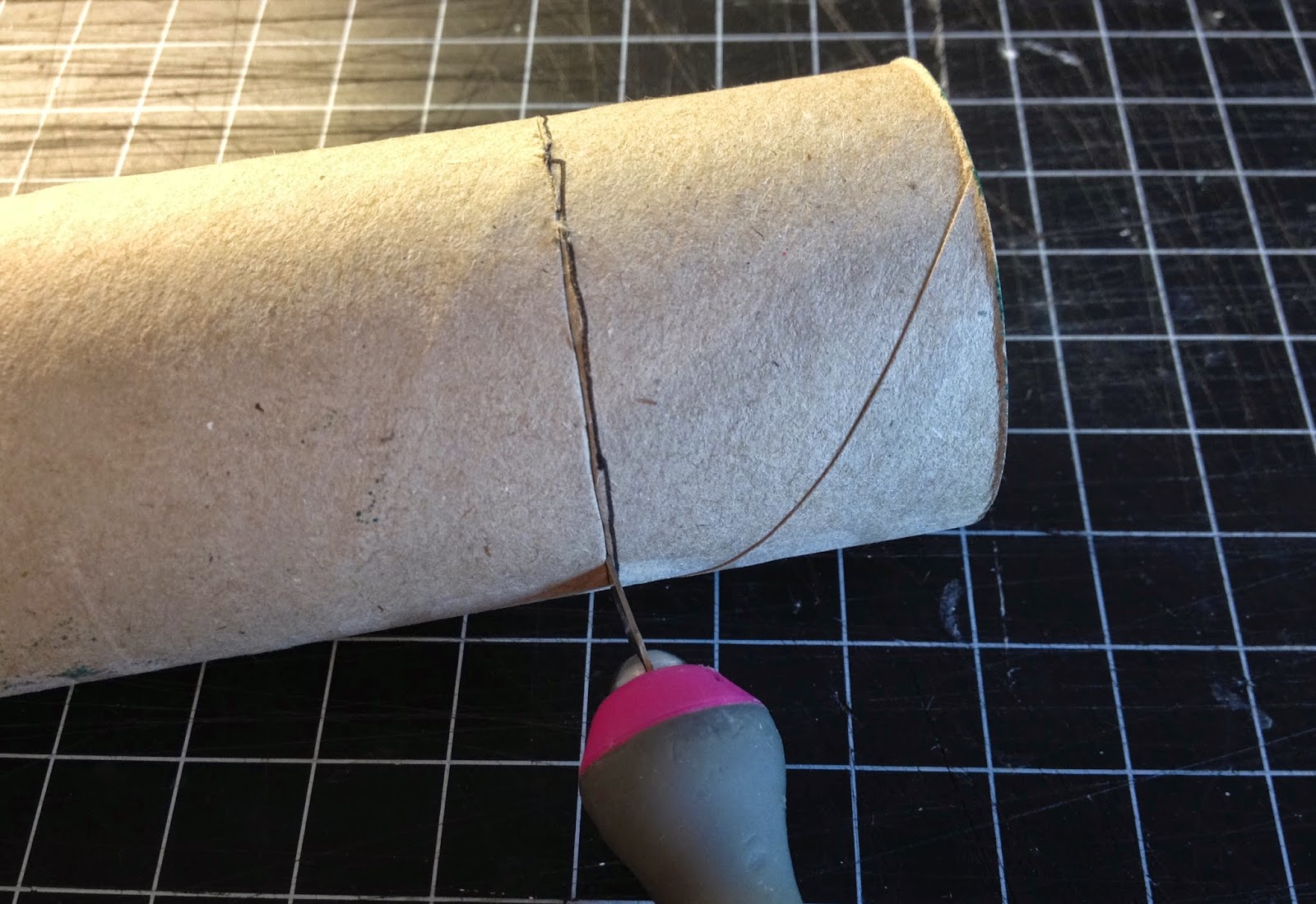 Toilet paper roll spinner desktop organizer - tutorial | annes ...