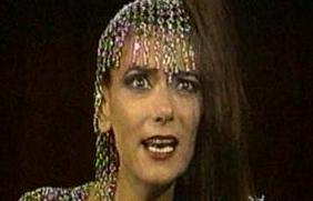 UM POUCO DE CADA COISA: 10 Vilãs memoráveis ANOS 90