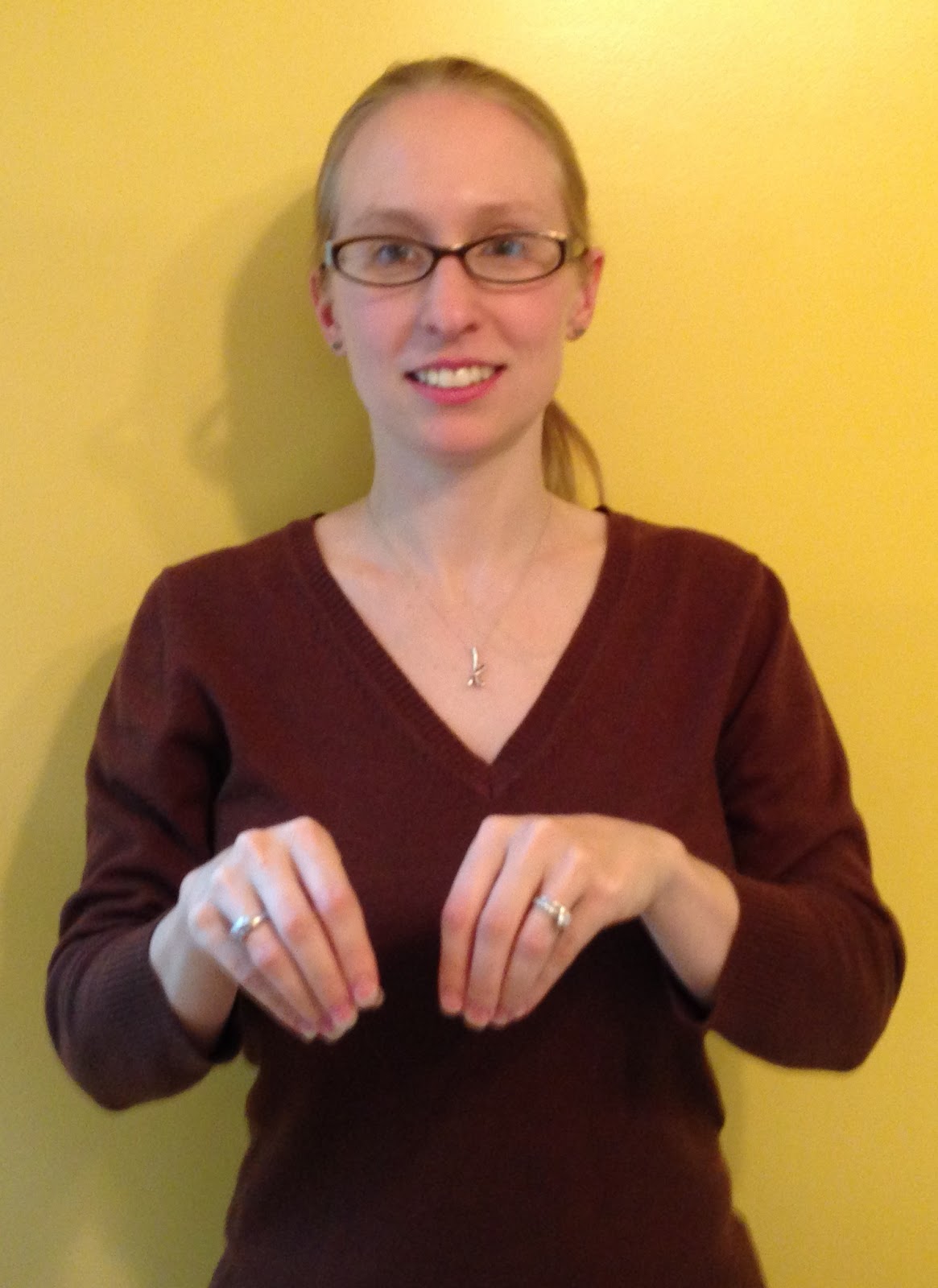 HearMyHands ASL: sign: GARDEN. Time to get planting!