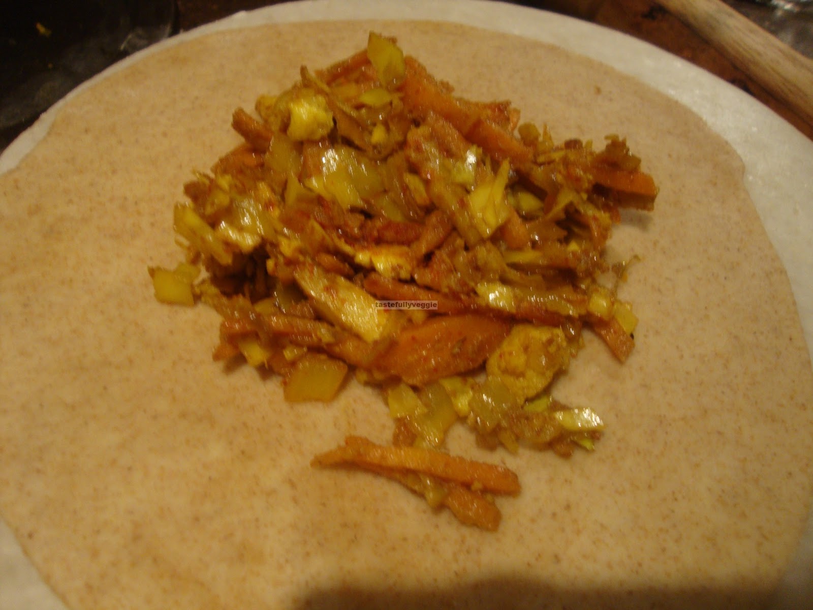 Tastefully Veggie ...: Vegetabe Paratha (Malaysian Paratha!!)