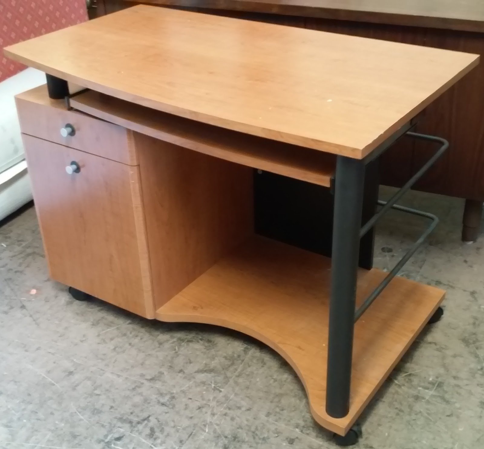 UHURU FURNITURE & COLLECTIBLES: SOLD Cherry Effect Computer Desk on ...