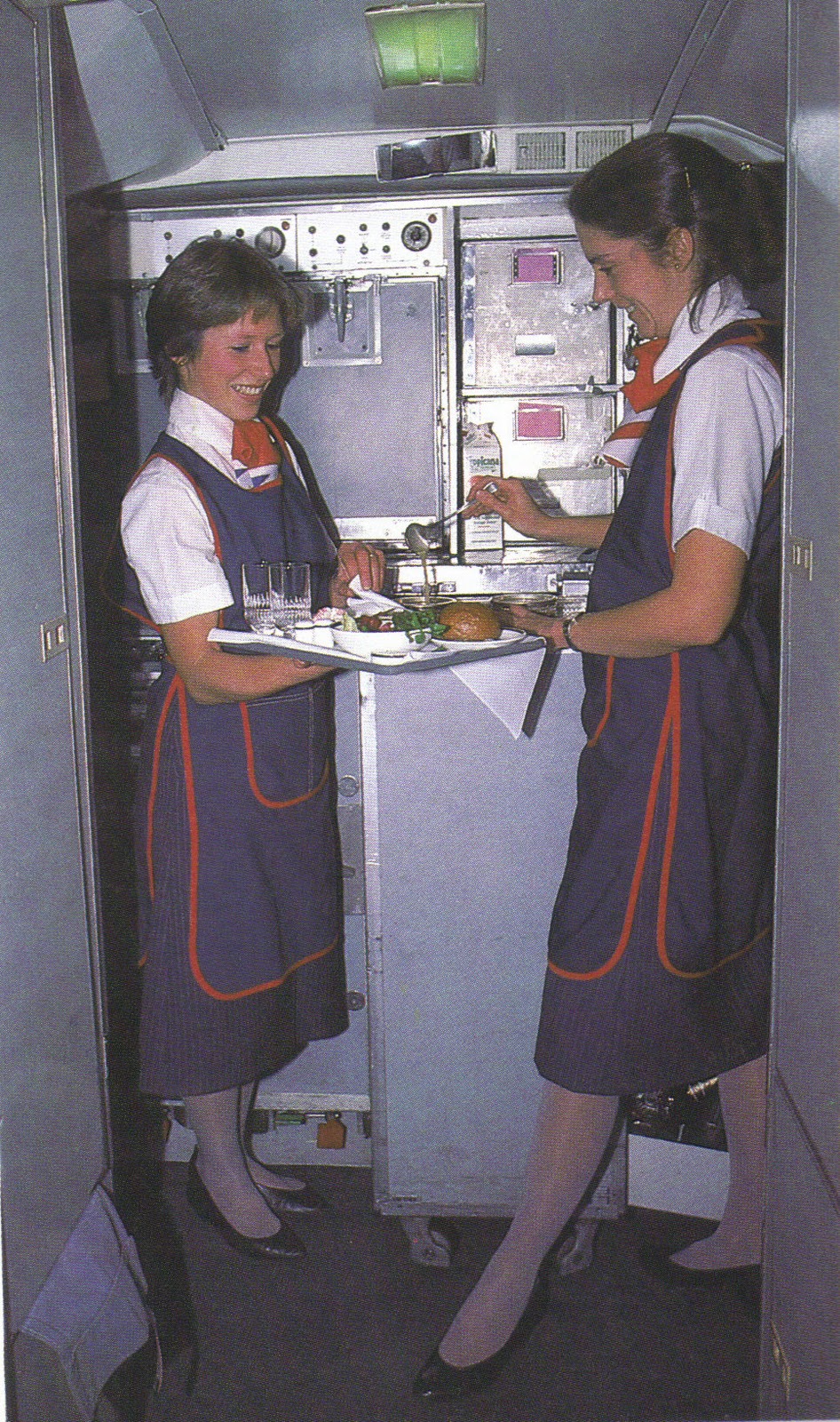 Airlines Past & Present: British Airways Concorde, Cabin Pictures ...