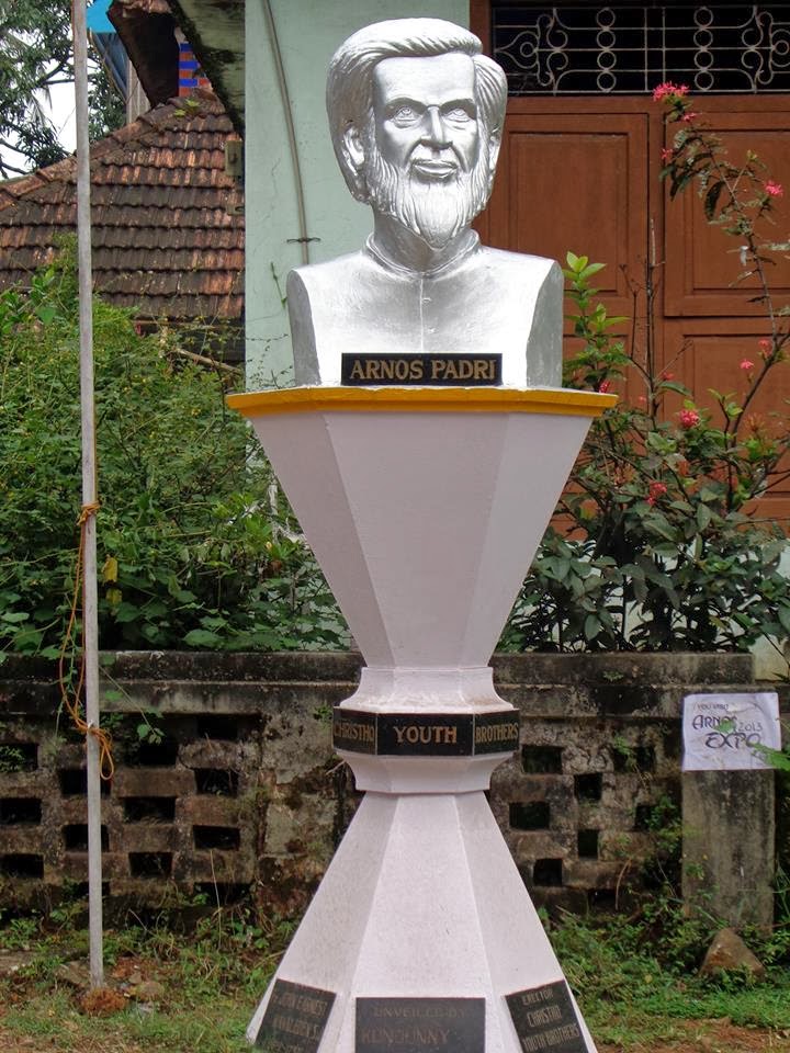 Arnos Pathiri - Arnos Padiri : Biography