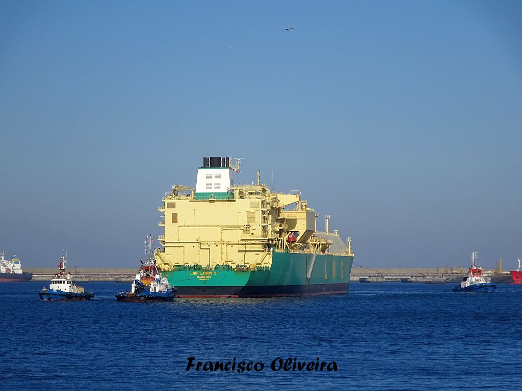 Andarilhar: Navio: LNG LAGOS II