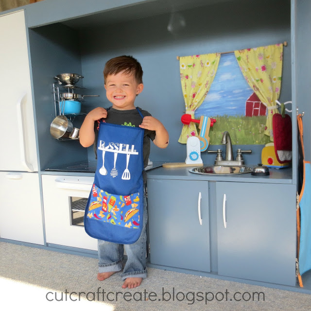 Cut, Craft, Create: DIY Play Kitchen [Full Details Shared!]