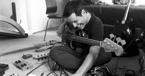 Wave Noise Magazine: Interview: Juan Alderete (Spanish / English)