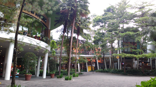 Going to The Mall in Bandung, CiWalk is All You Need! | Bandung Diary