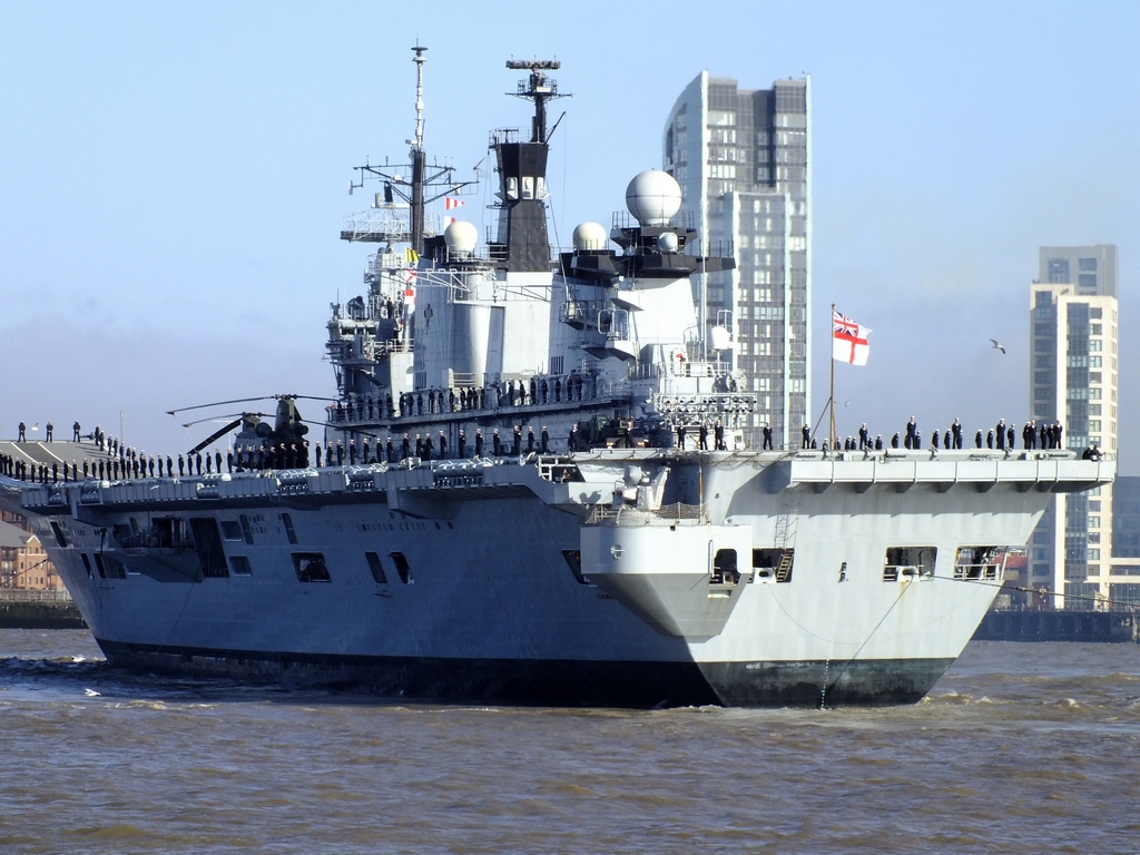 PBRstreetgangs Random stuff.: HMS Illustrious final visit to Liverpool
