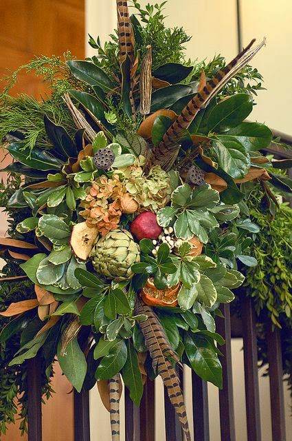 Natural Christmas garland, GORGEOUS!!! | Christmas Season