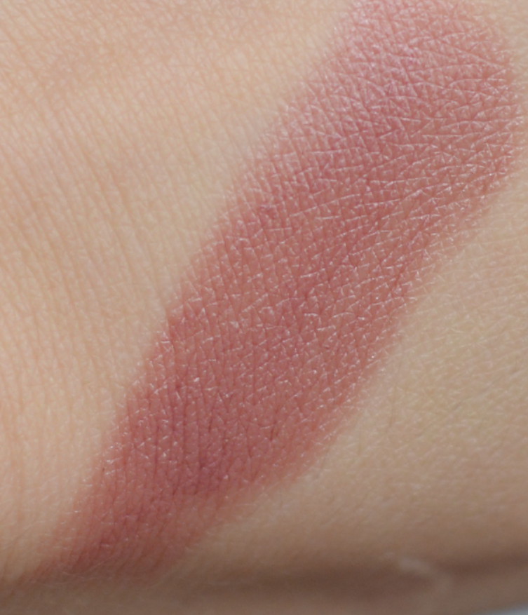 La vie de la femme: Помада для губ MAC Lustre Lipstick Midimauve