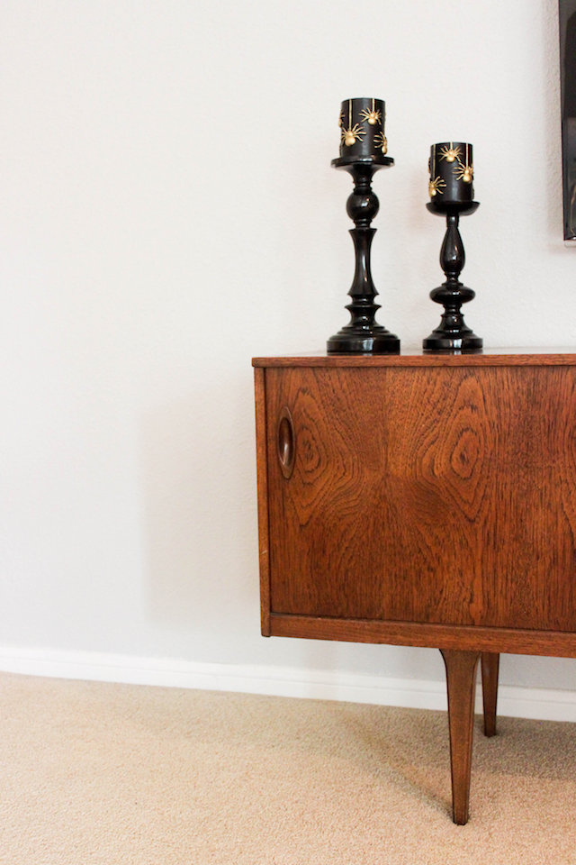 5 Ways to Decorate For Halloween | Jesse Coulter