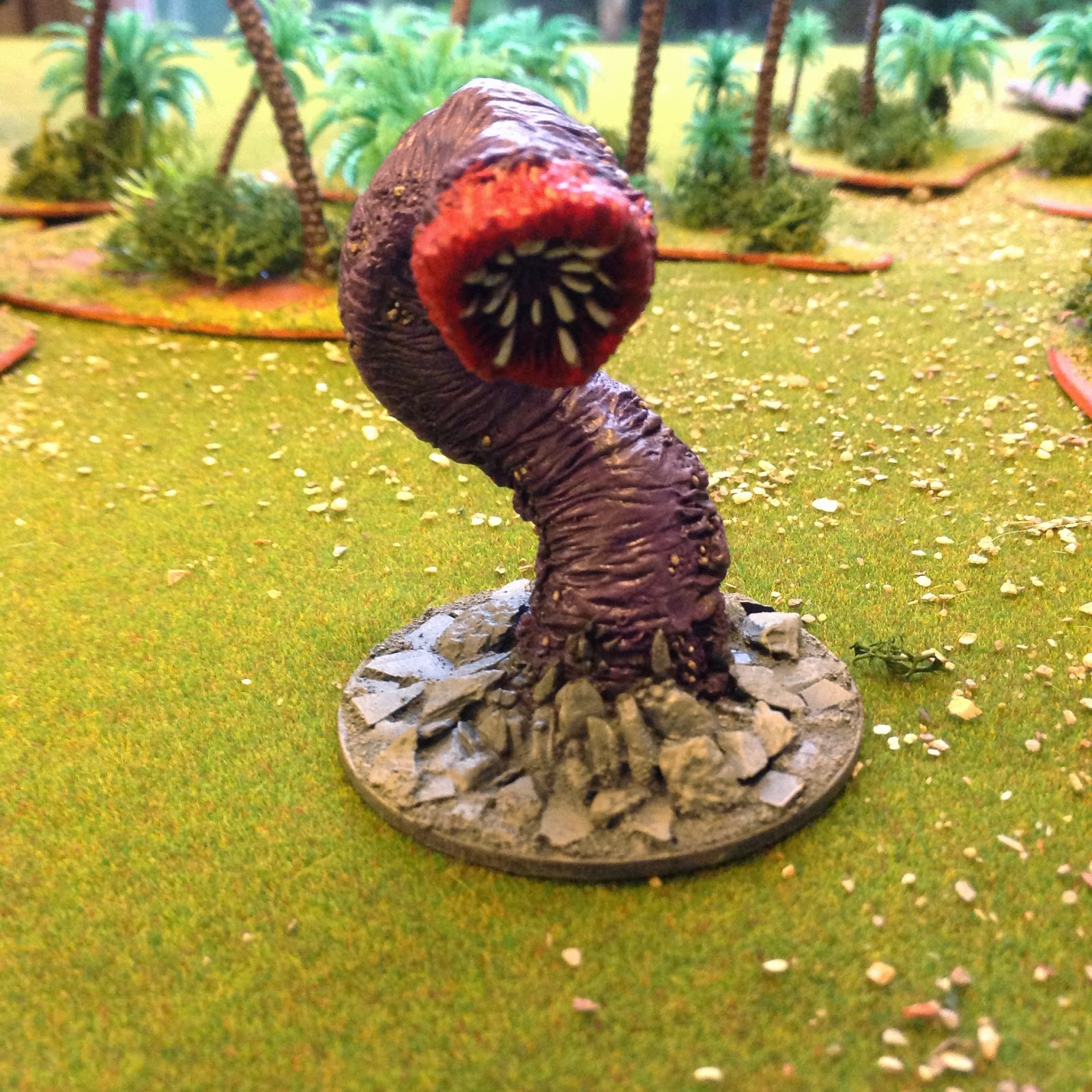Four Colour Super Minis: Subterranean Worm Monster Attacks New York!