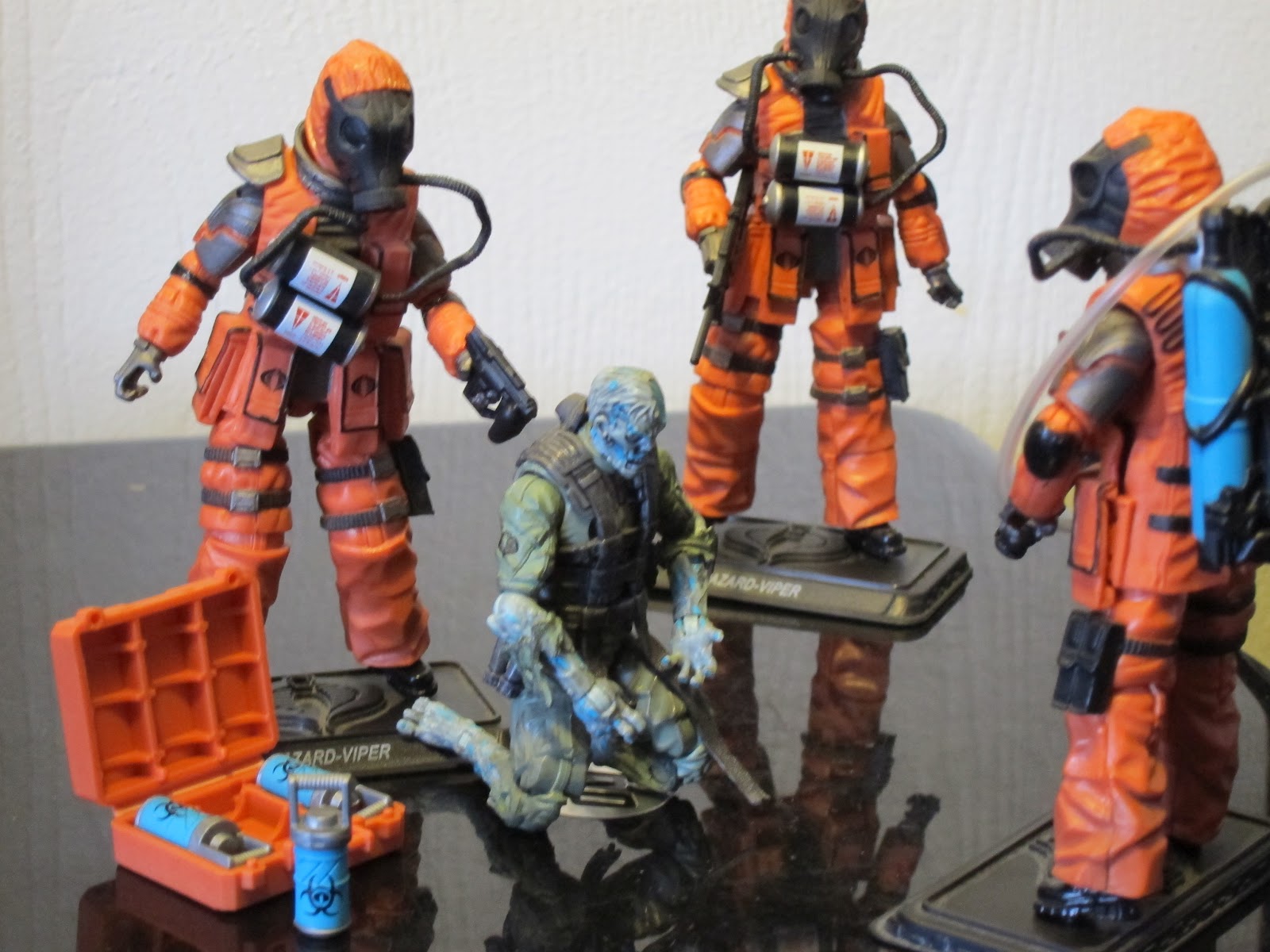 Zarak's Barracks: G.I. Joe 30th Anniversary Zombie Viper