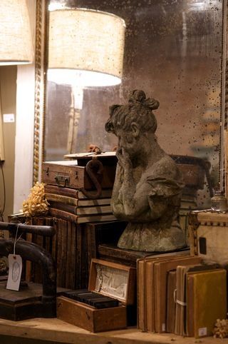 Eye For Design: Decorating With Classical Busts