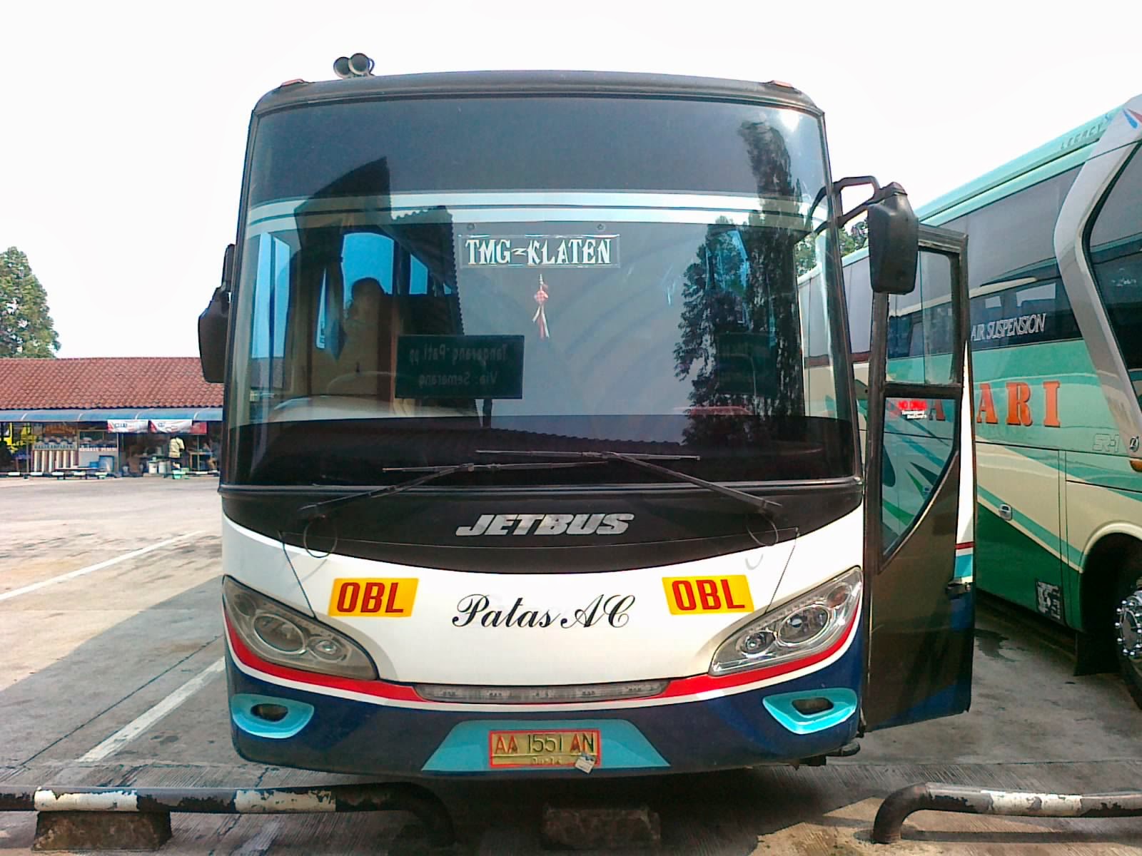 //FCS : FUAT CEPAT SELAMAT: JETBUS DARI BERBAGAI KAROSERI INDONESIA