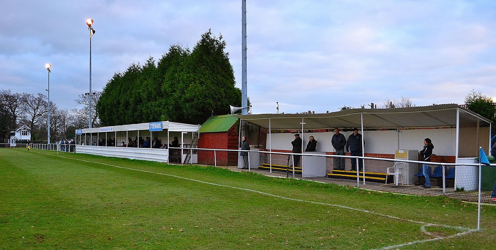 Hopping Around Hampshire: 18. GE Hamble FC
