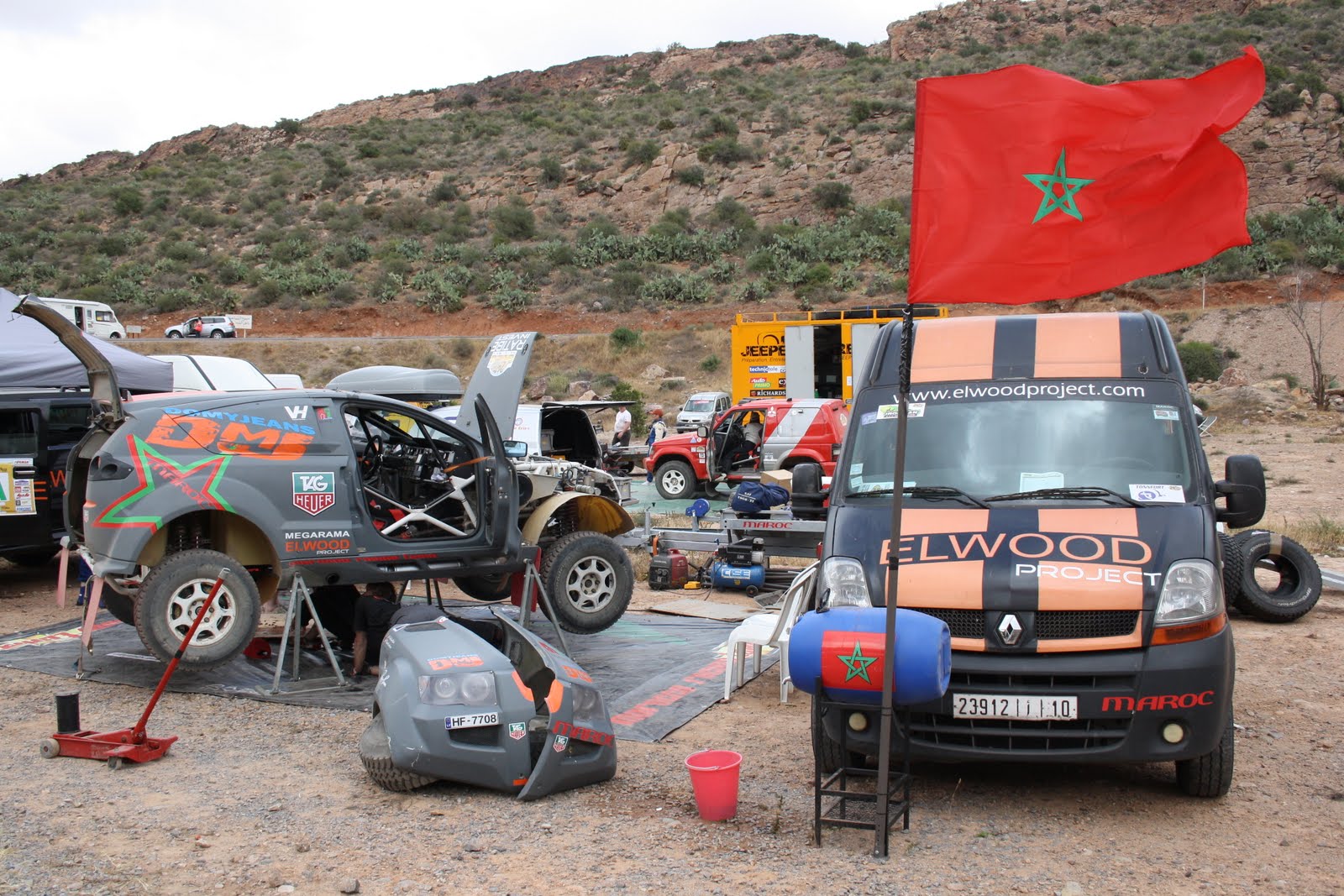 MOROCCO RACING TEAM: L'équipage Aux Couleurs Du Maroc En Sport ...