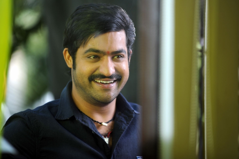 BUNGA TIDUR: Baadshah New Stills