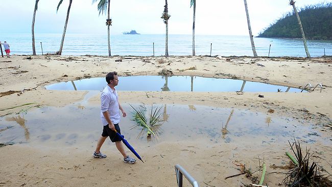 Dreamtime Sail: A week at Dunk Island as head winds blow by.