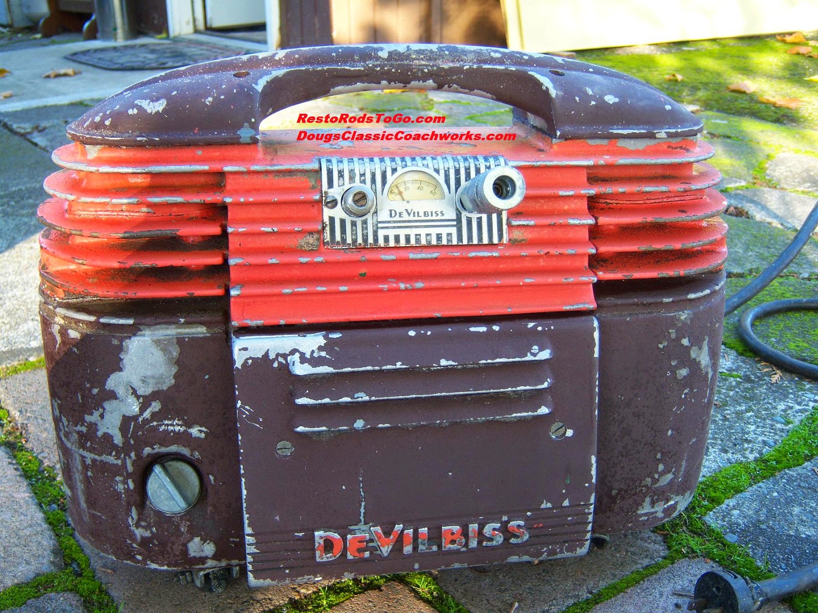 Vintage Art Deco DeVilbiss Air Compressor | Resto Rods To Go