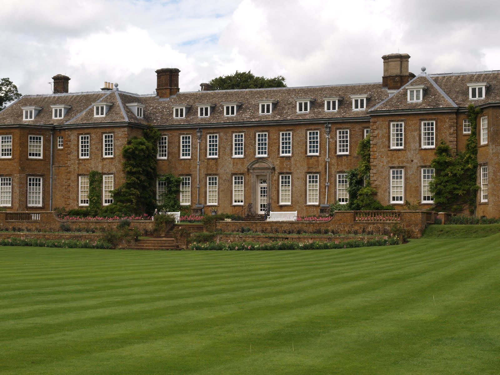 Ragged Robin's Nature Notes: Upton House and Gardens