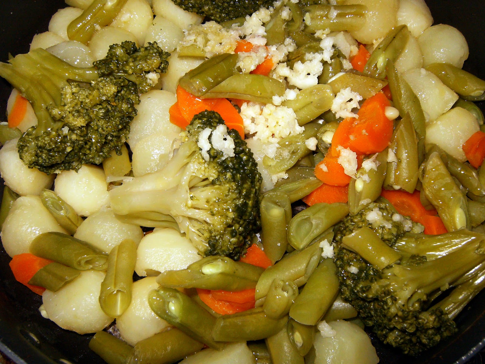 Brincar de Cozinhado: Legumes cozidos no vapor e salteados