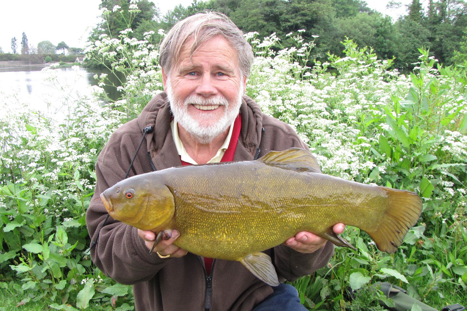 Travelling Man: The world of a tench fisher.