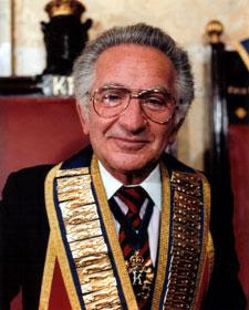 Carry On Blogging!: The A - Z of Carry On Supporting Actors: Davy Kaye