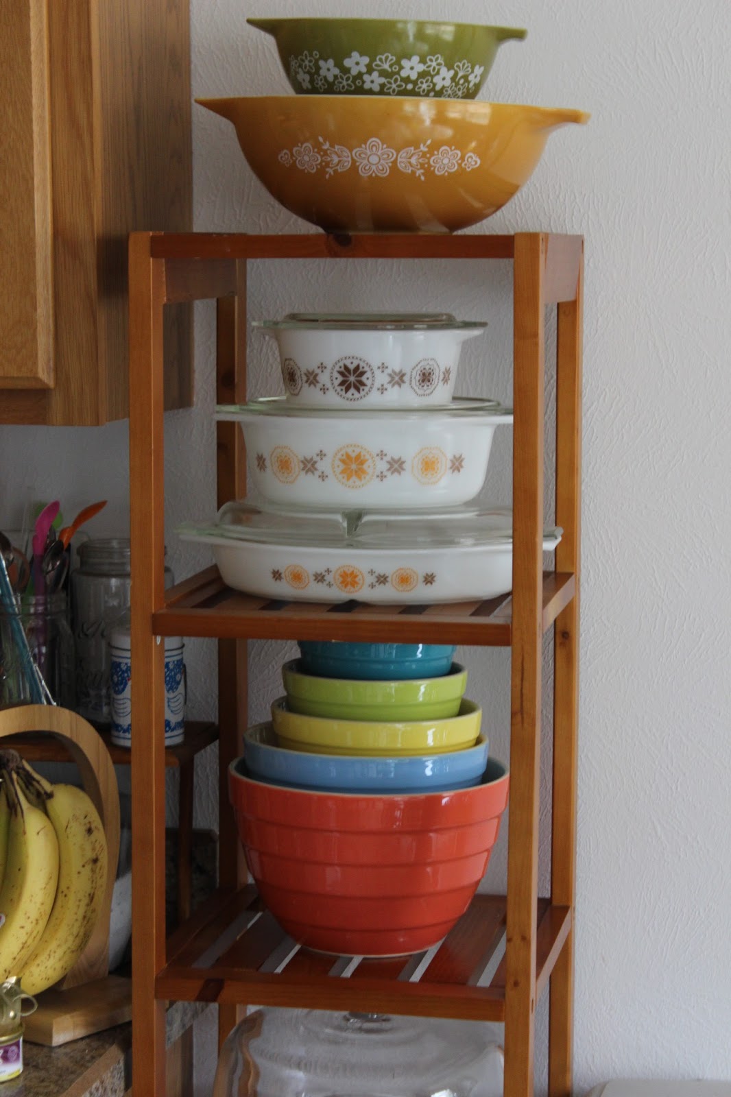 Pyrex Collective III: New Year, New Pyrex Displays