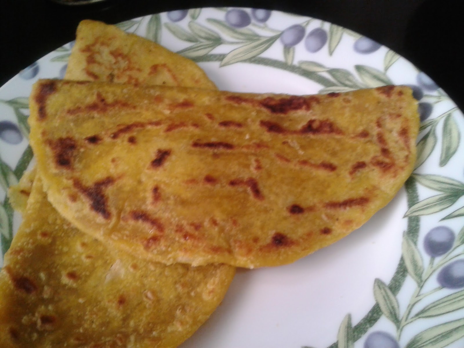 MALINI'S DELIGHTS: OBBATTU /HOLIGE /BOBATLU / PURAN POLI