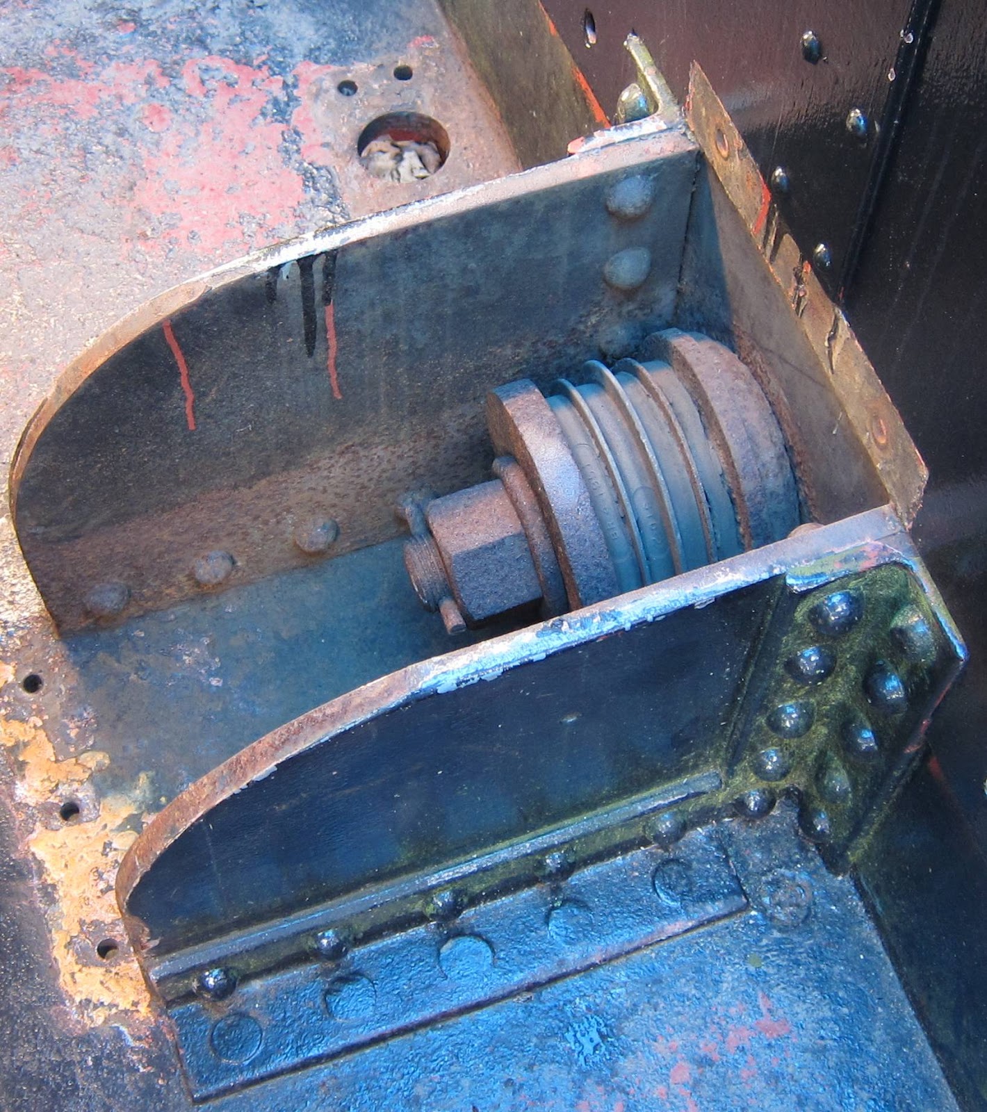 Sentinel Steam Loco 7109: Draw-bar Recovery (1)