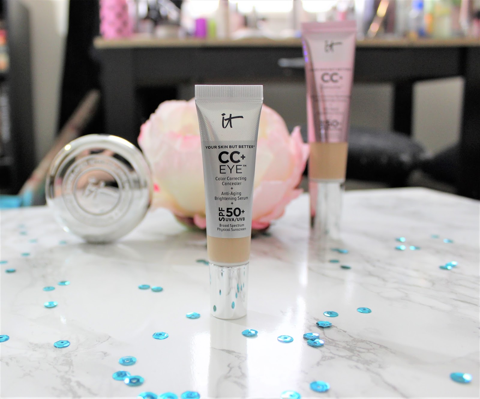 It Cosmetics CC+ Concealer | Review & Swatches | Nik, the Makeup Junkie ...