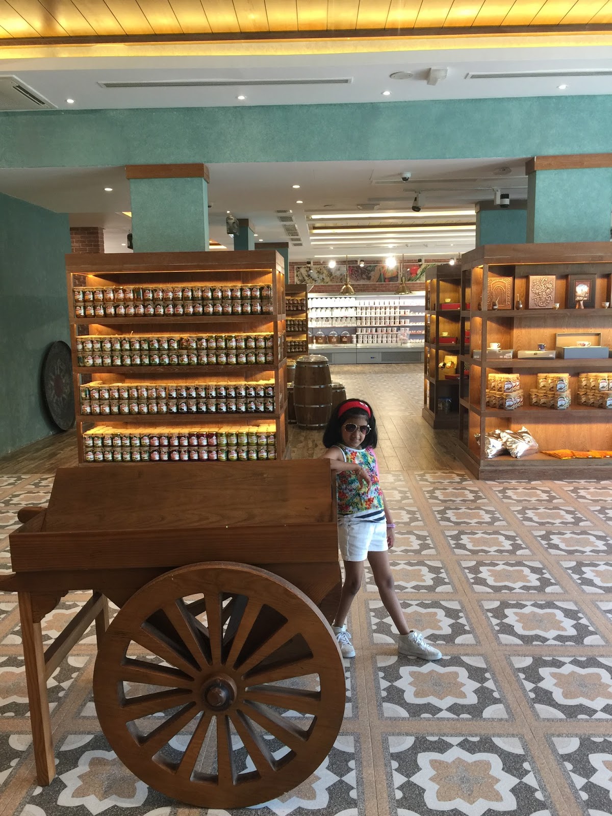 BREAKFAST AT BALADNA FARM RESTAURANT, QATAR