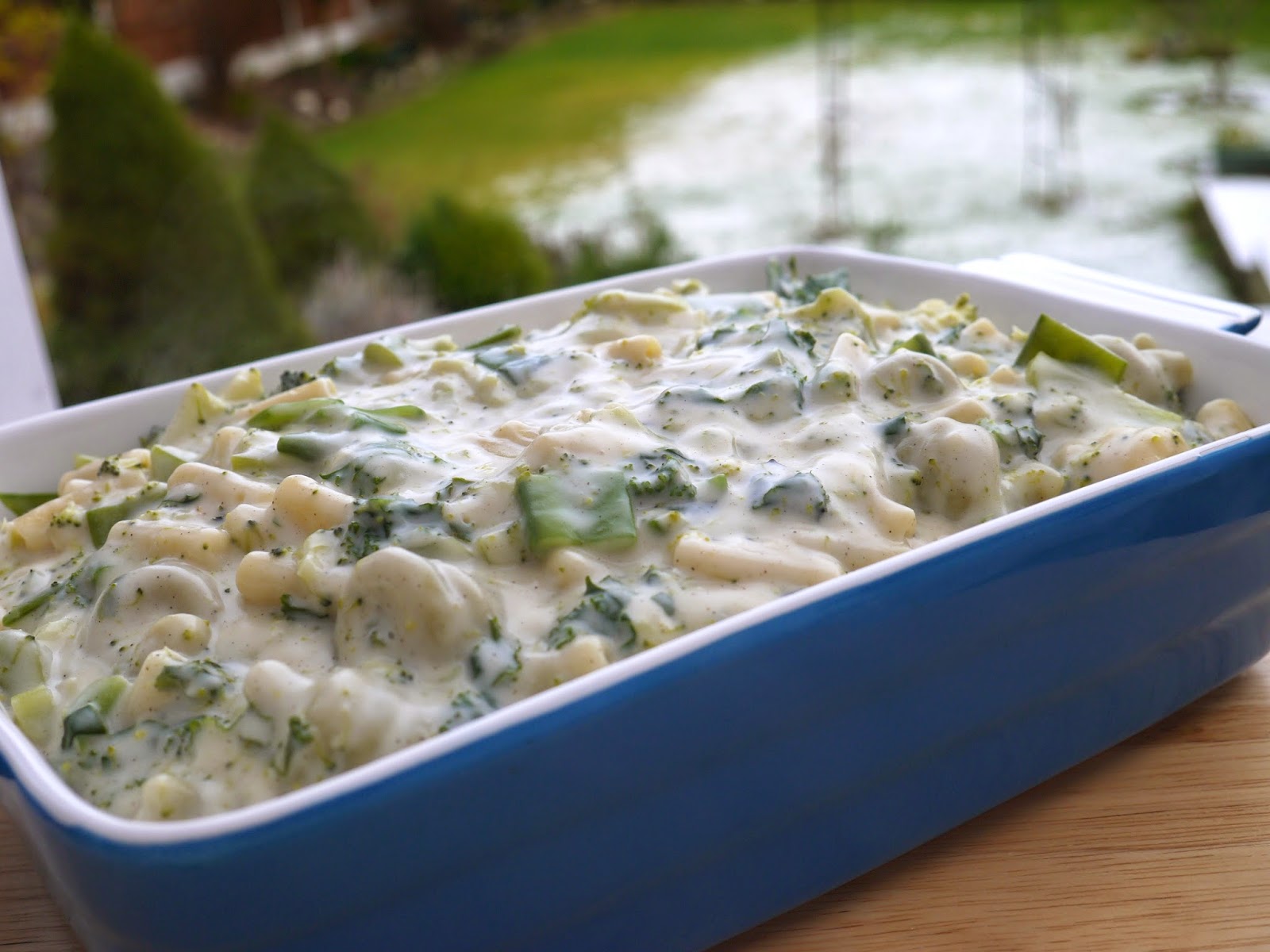This Muslim Girl Bakes: Green Macaroni Cheese.