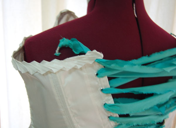 Craftzies: Making a Modern Day Corset: Part I