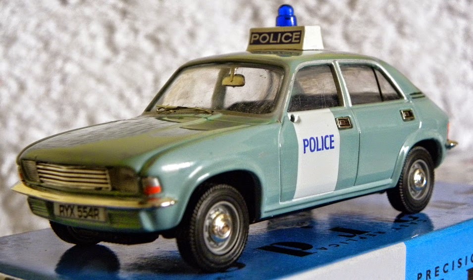ModelMadnessUK: VANGUARDS - Austin Allegro, Met Police.